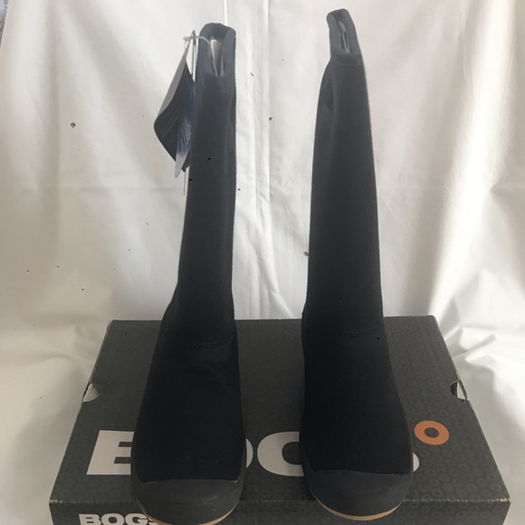 Bogs | Shoes | Bogs Summit Waterproof Youth Boots Color Black | Poshmark